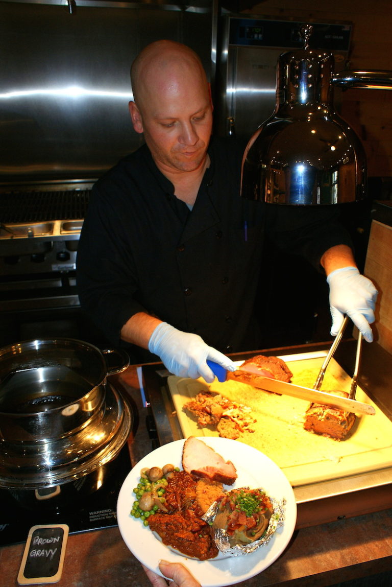 Frontier BBQ & Smokehouse — BBQ until you drop in Niagara Falls - Wines ...